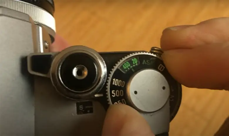 What Is the Equivalent of Film Speed in Digital Cameras? - FotoProfy