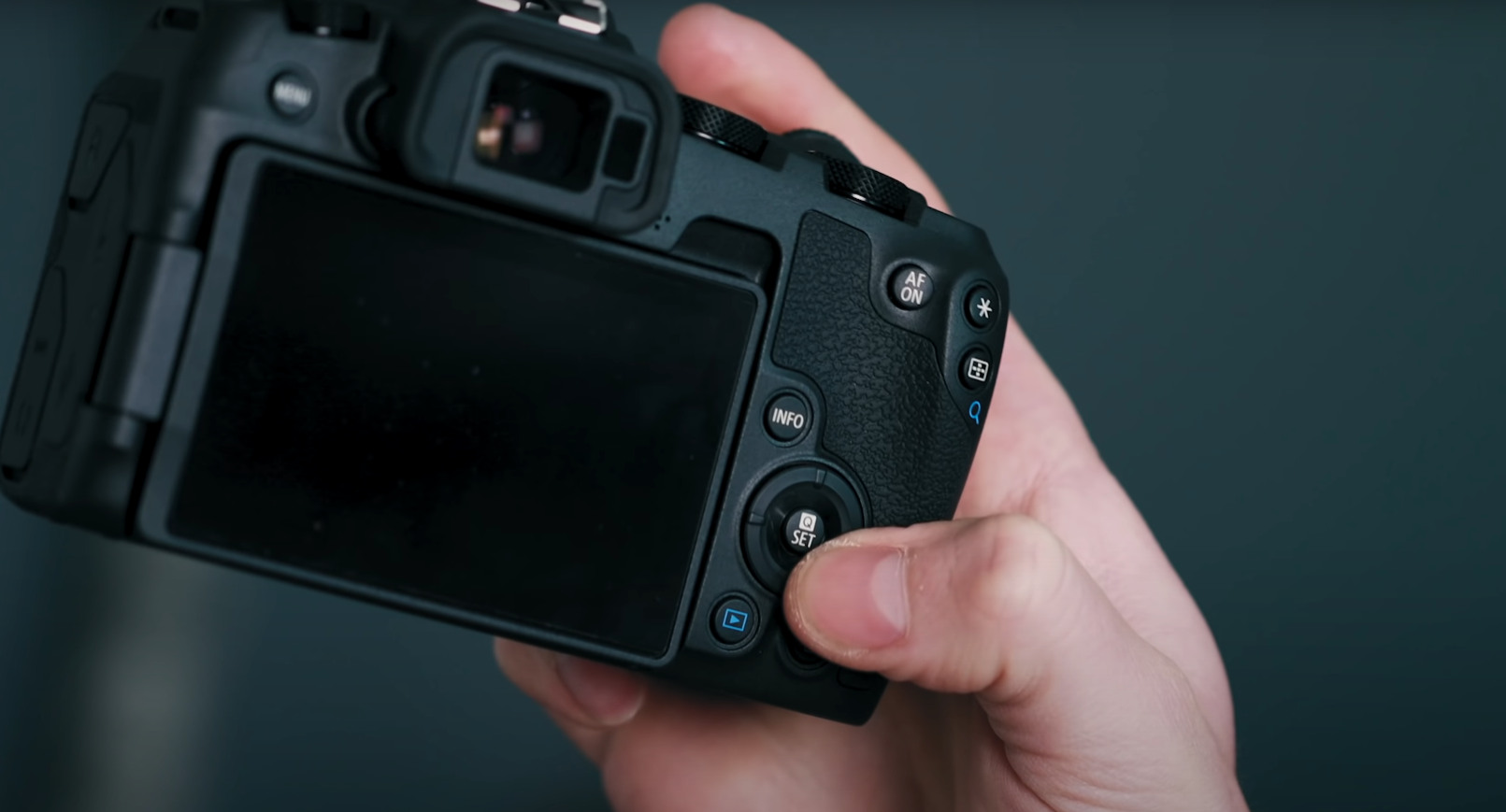 Canon EOS R vs. RP: What’s the Difference? - FotoProfy