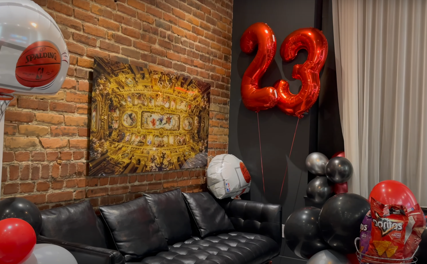 23rd Birthday Photoshoot Ideas - FotoProfy