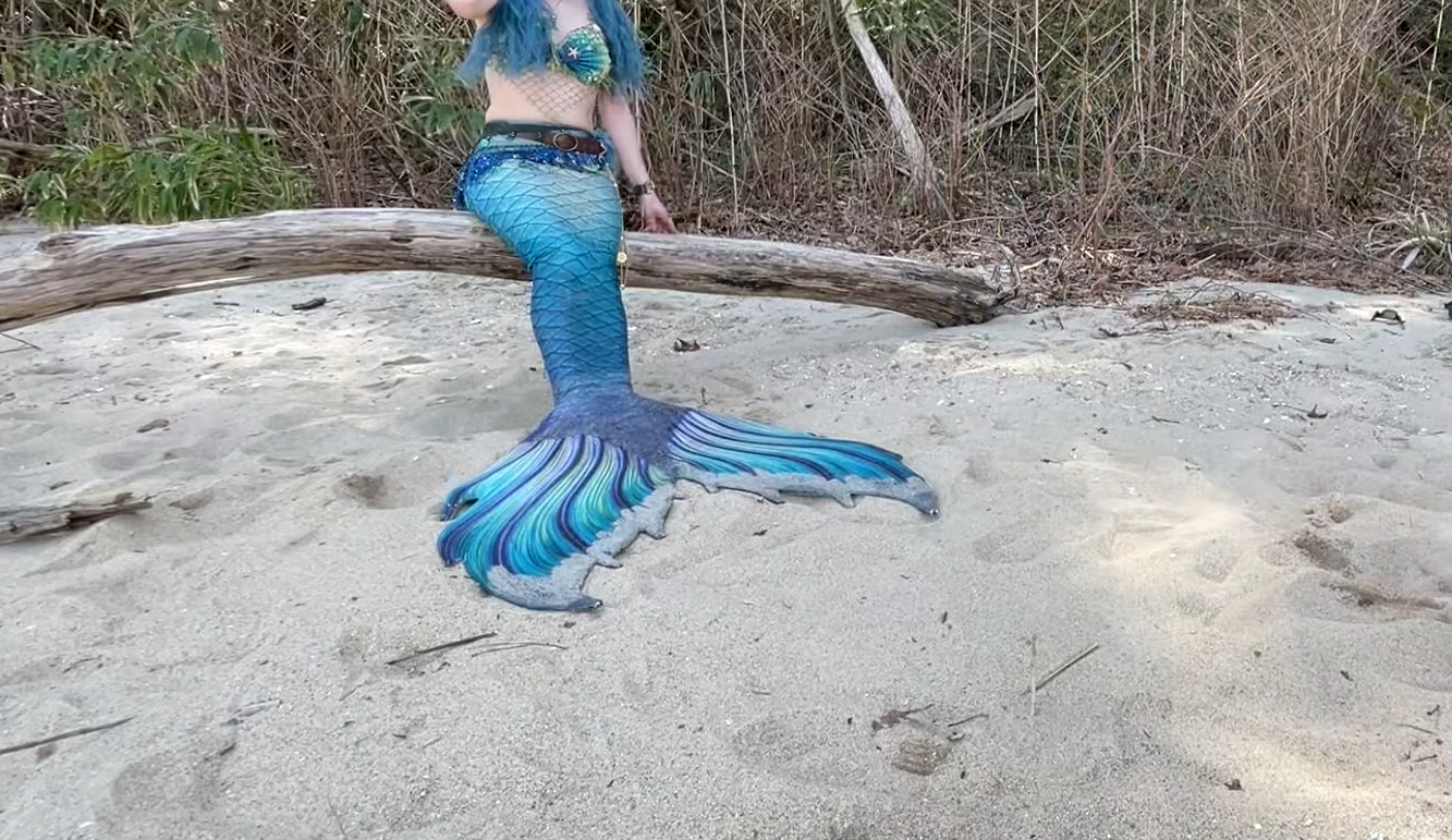 Mermaid Photoshoot Ideas - FotoProfy
