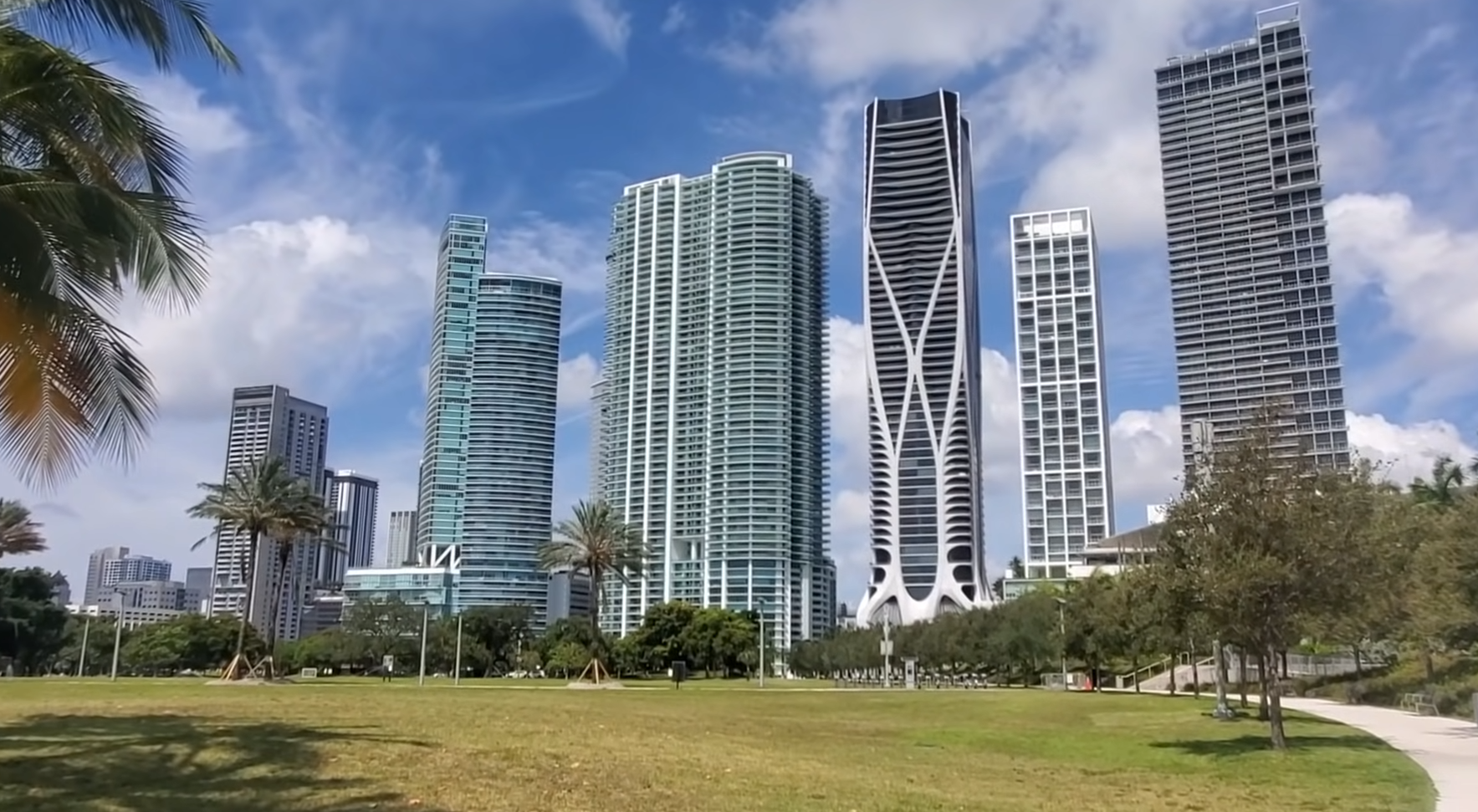 Miami Photoshoot Locations - FotoProfy