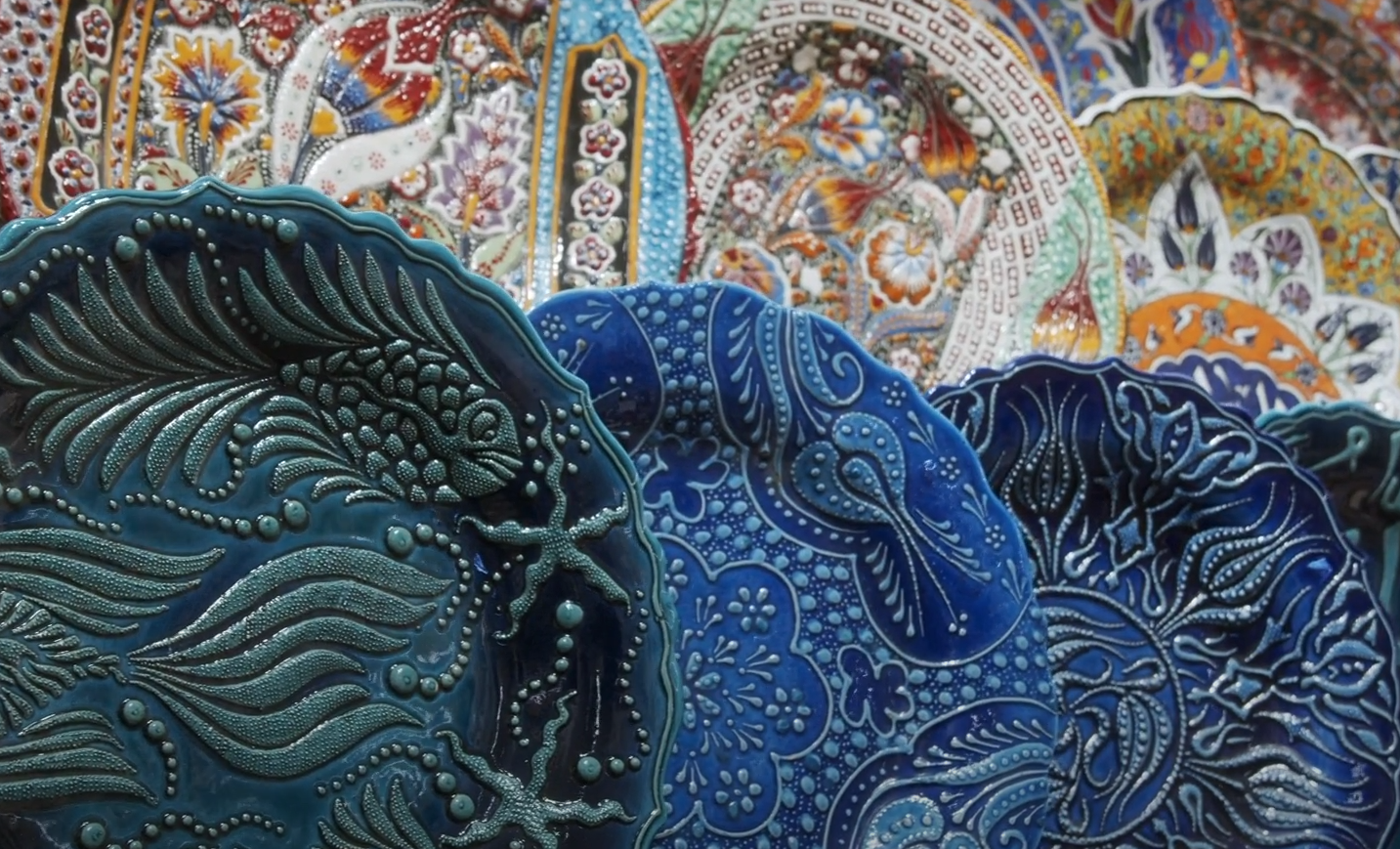 How to Photograph Pottery? - FotoProfy