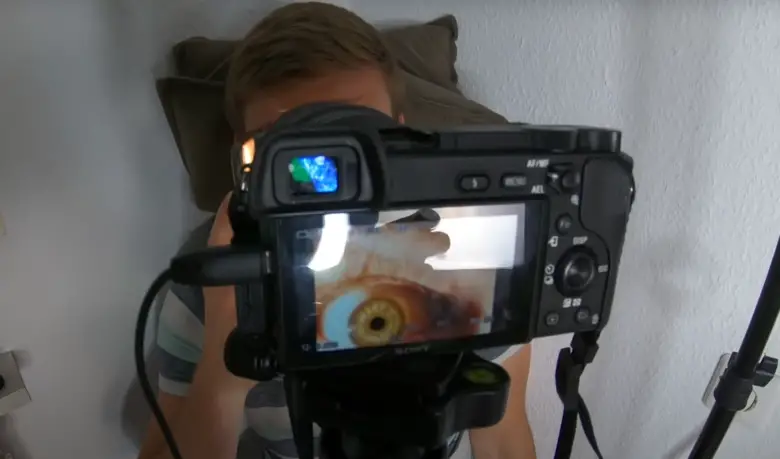 How to Take Close-Up Eye Pictures With iPhone? - FotoProfy