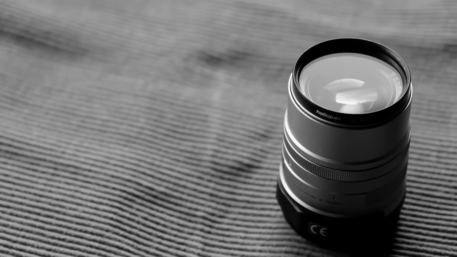 Contax G1 vs. G2: Which is Better? - FotoProfy