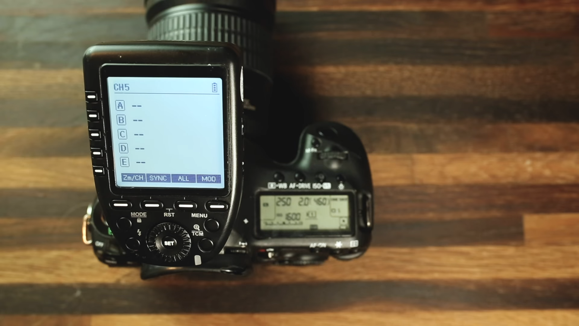 How to Connect Godox Flash With Trigger? - FotoProfy