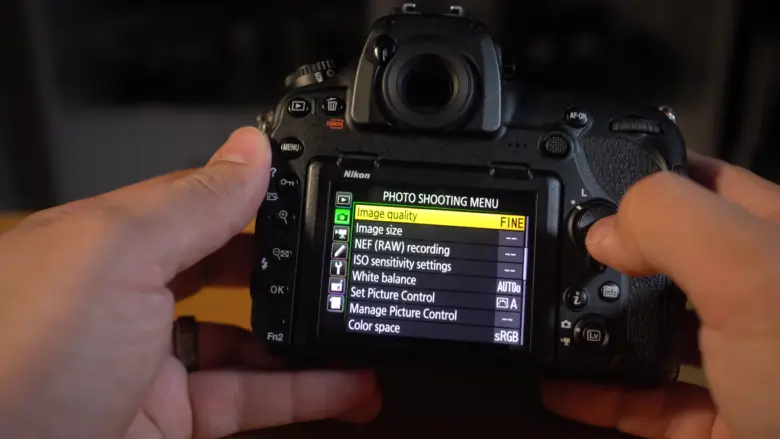 How To Find Shutter Count On Canon EOS Rebel T3i? - FotoProfy