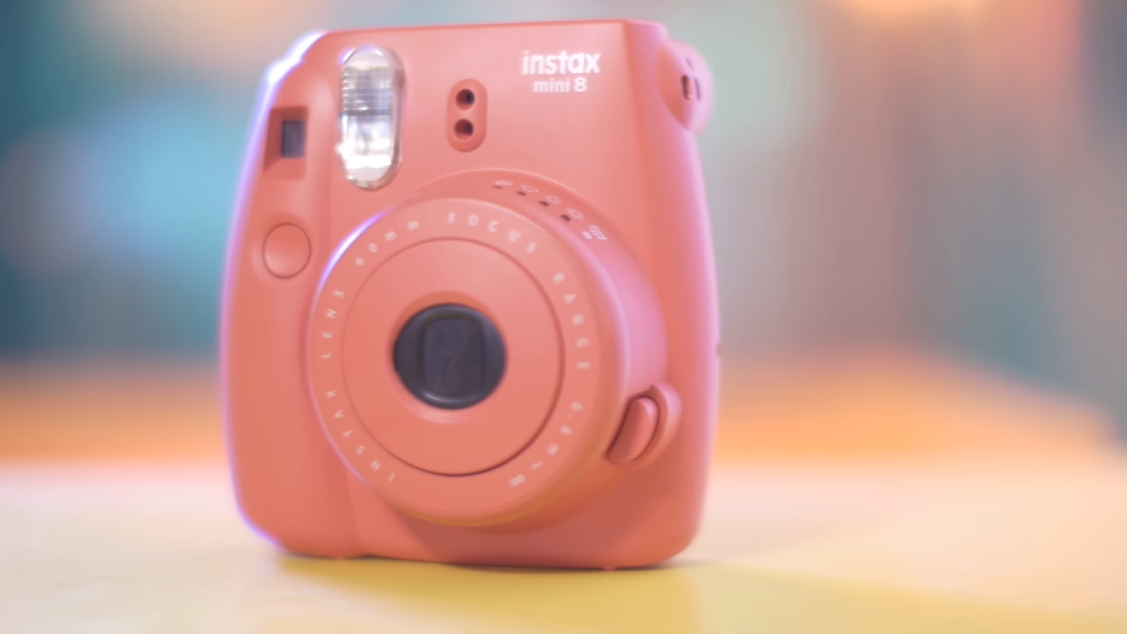 How to Use an Instax Mini 8? - FotoProfy
