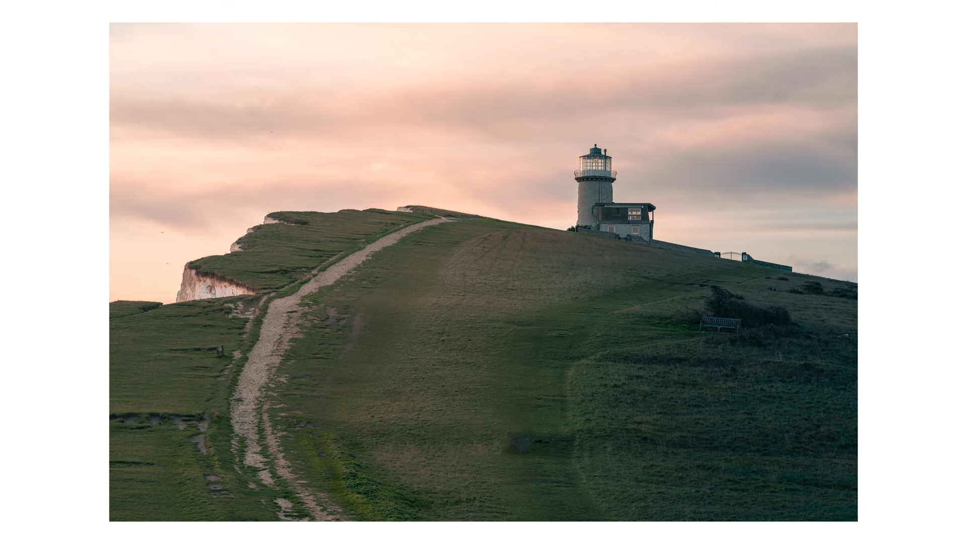 The Best Aperture for Portraits - FotoProfy